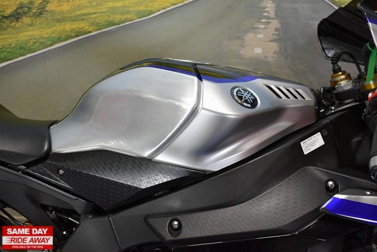 2017 Yamaha YZF R1M - Jk Motorcycles